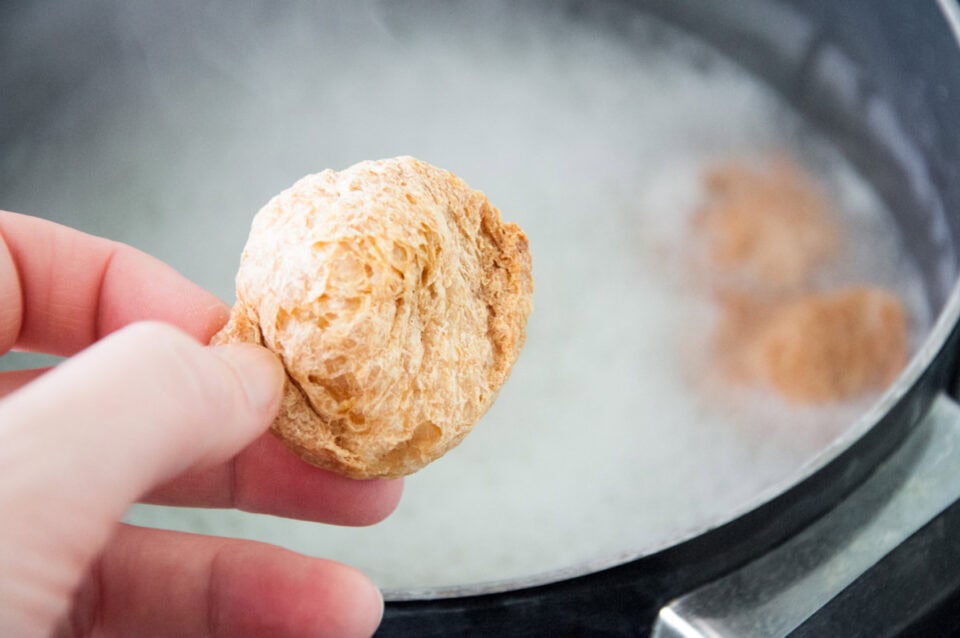 Chick-o-Vilet - Vegan Fried Chicken Recipe | Elephantastic Vegan