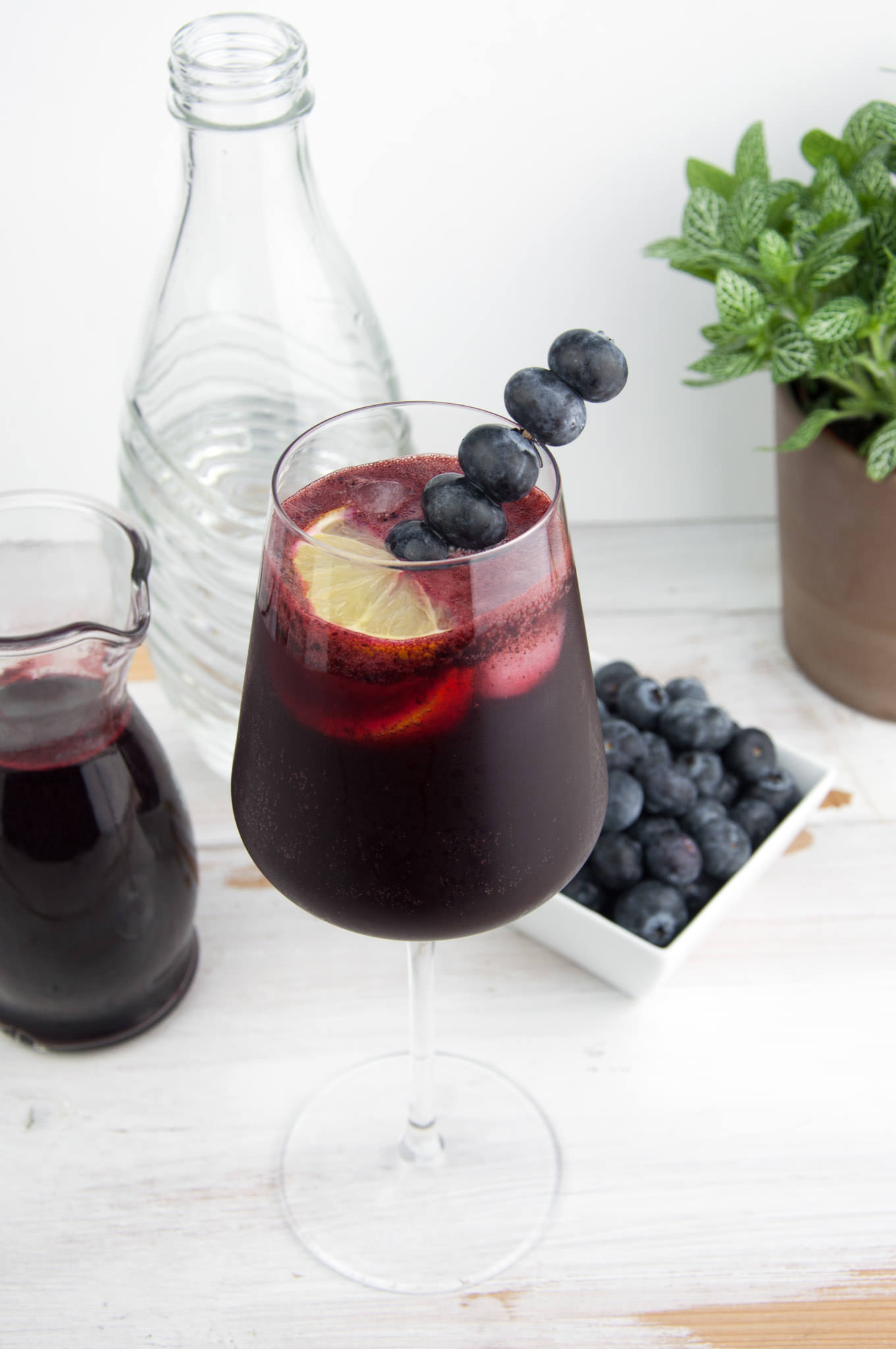 Blueberry Gin Fizz Recipe | Elephantastic Vegan