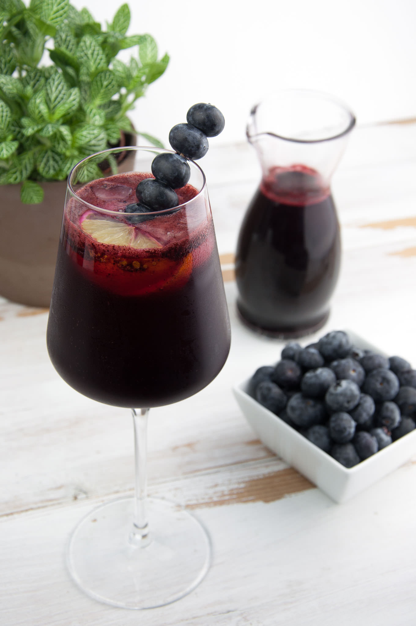 Blueberry Gin Fizz Recipe | Elephantastic Vegan
